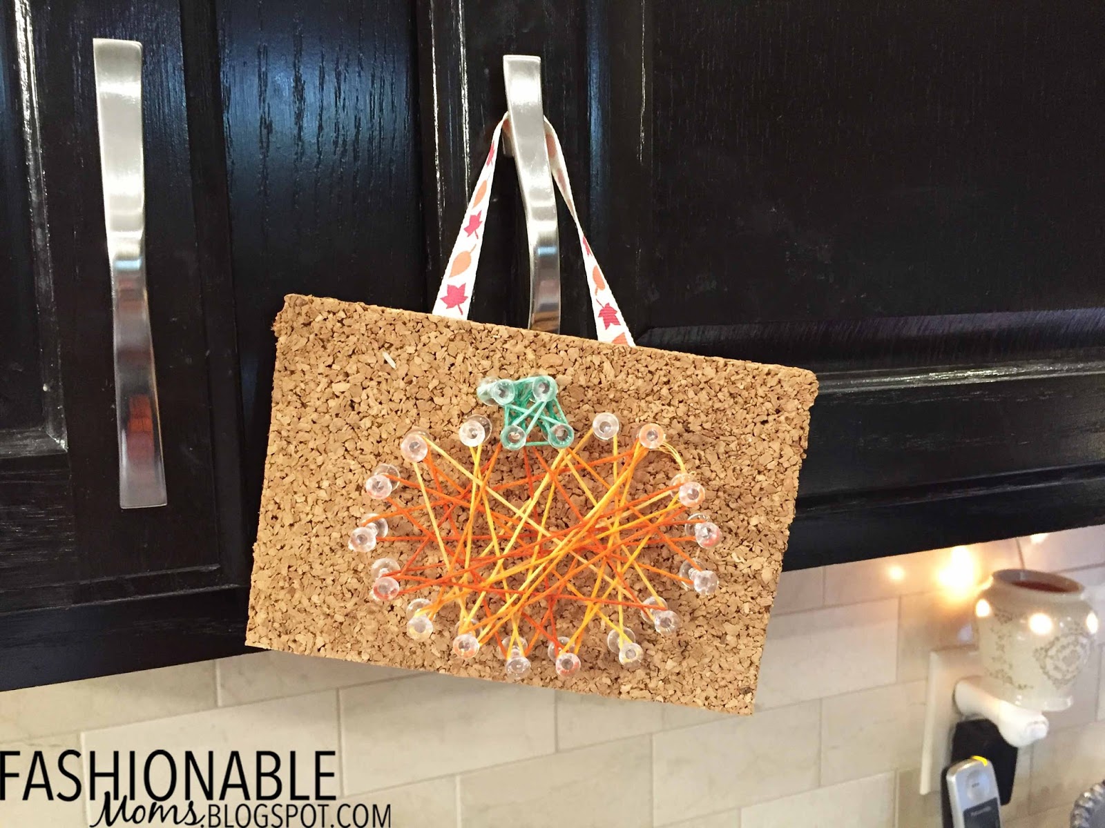 My Fashionable Designs: Pumpkin String Art with Push Pins!