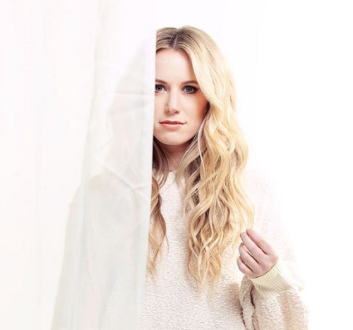 country routes news: Singer-Songwriter, Kelsey Lamb, announces May 31 ...