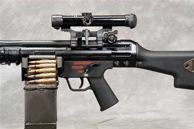 welcome to the world of weapons: HK25