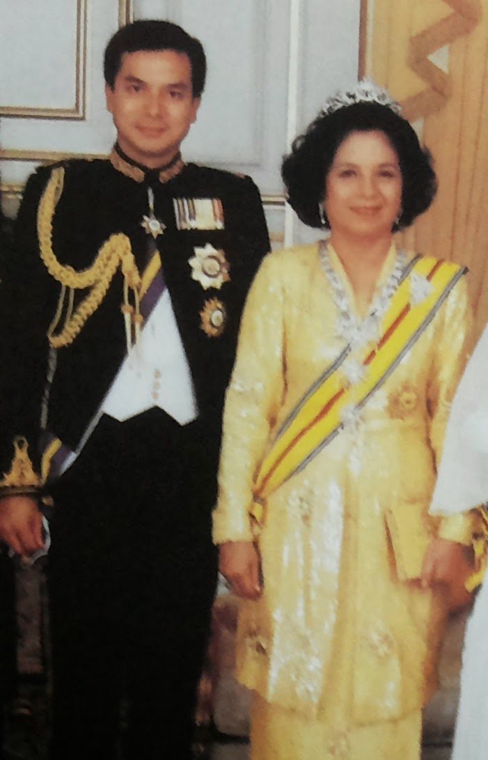 WARISAN RAJA & PERMAISURI MELAYU: Khas Sempena Sambutan Hari Ibu.