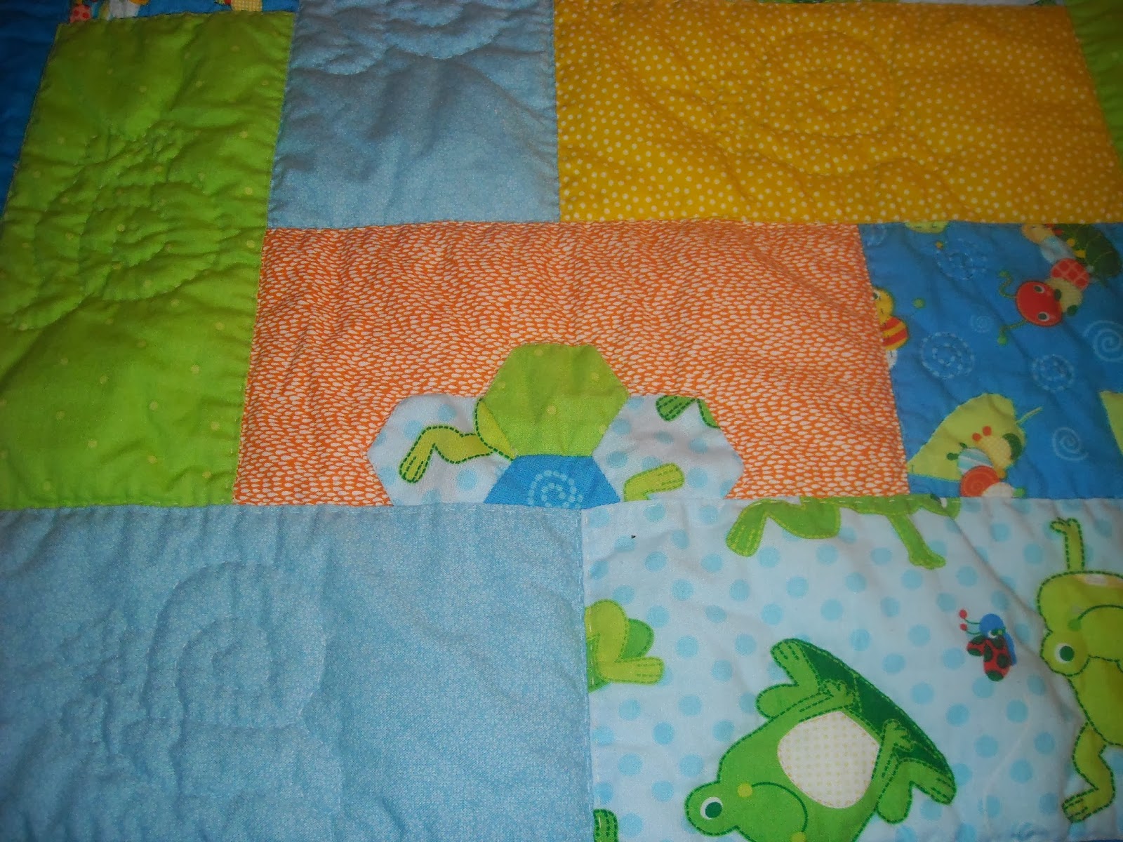 GLORIA PATCHWORK: QUILT BEBÉ