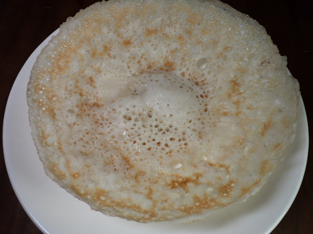 Mouthwatering Food Recipes: 47) VELLAPPAM (VELLAYAPPAM) OR PALAPPAM