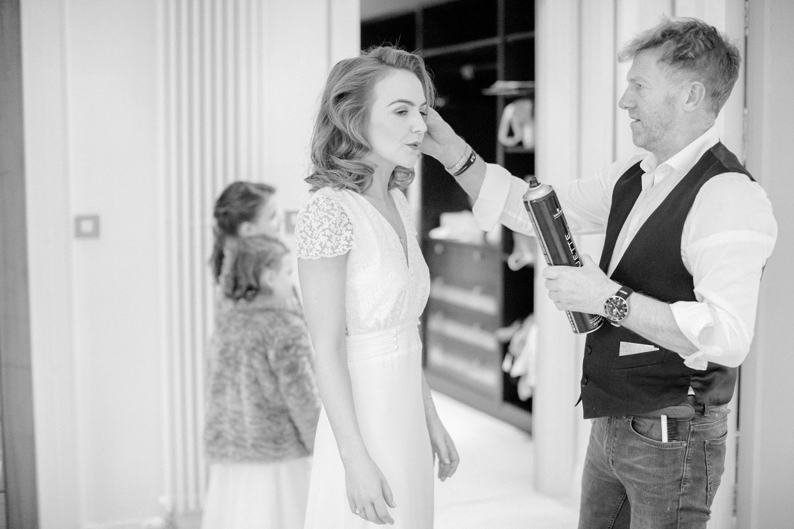 Annette O'Brien : Sarah - on a Winter's Day in Kerry