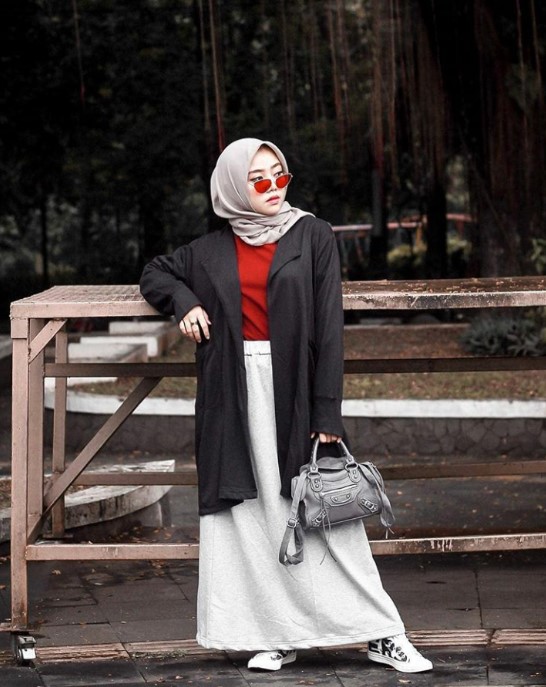√ 39 Model Hijab Kekinian yang Paling Kece dan Gaul ala Anak Muda ...