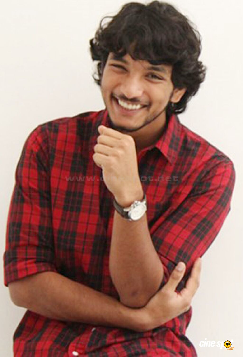 INDIAN SEXY GUY: Gautham Karthik - Upcoming Tamil film actor