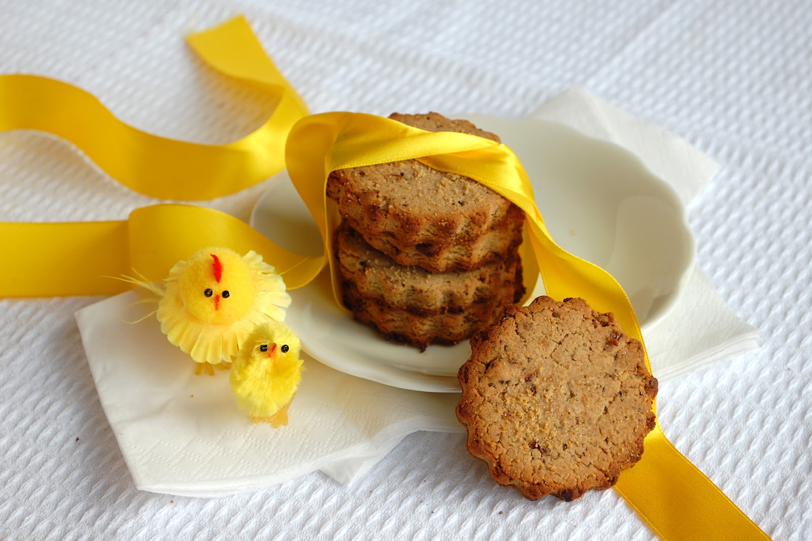 Classic Easter biscuits | including cake