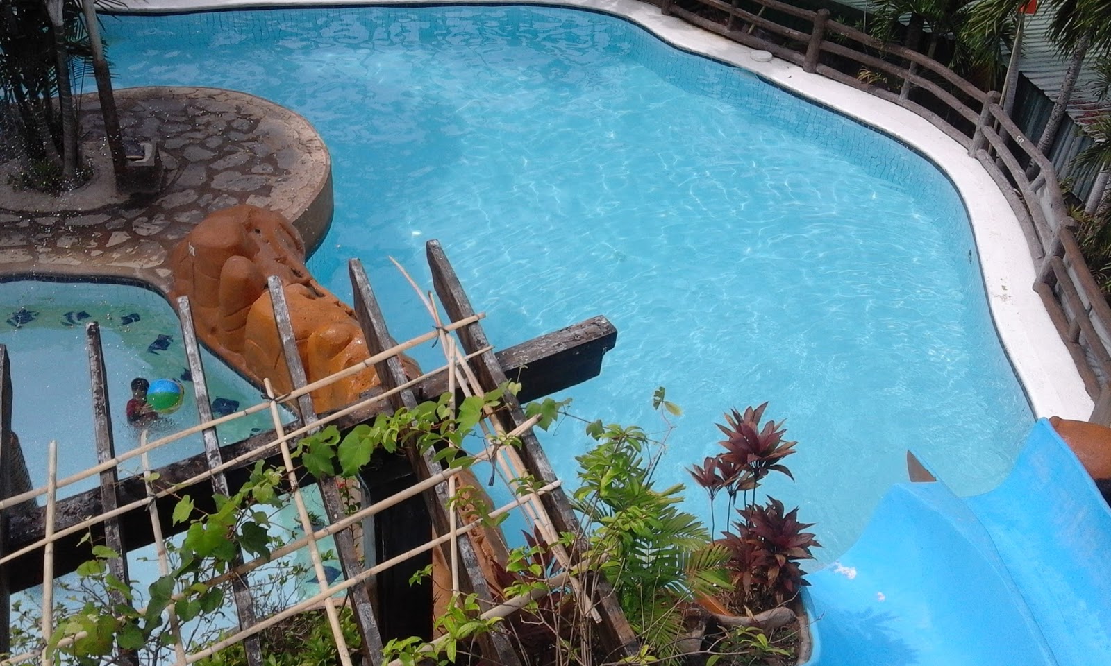 Travel and Tourism: Loreland Resort, Antipolo