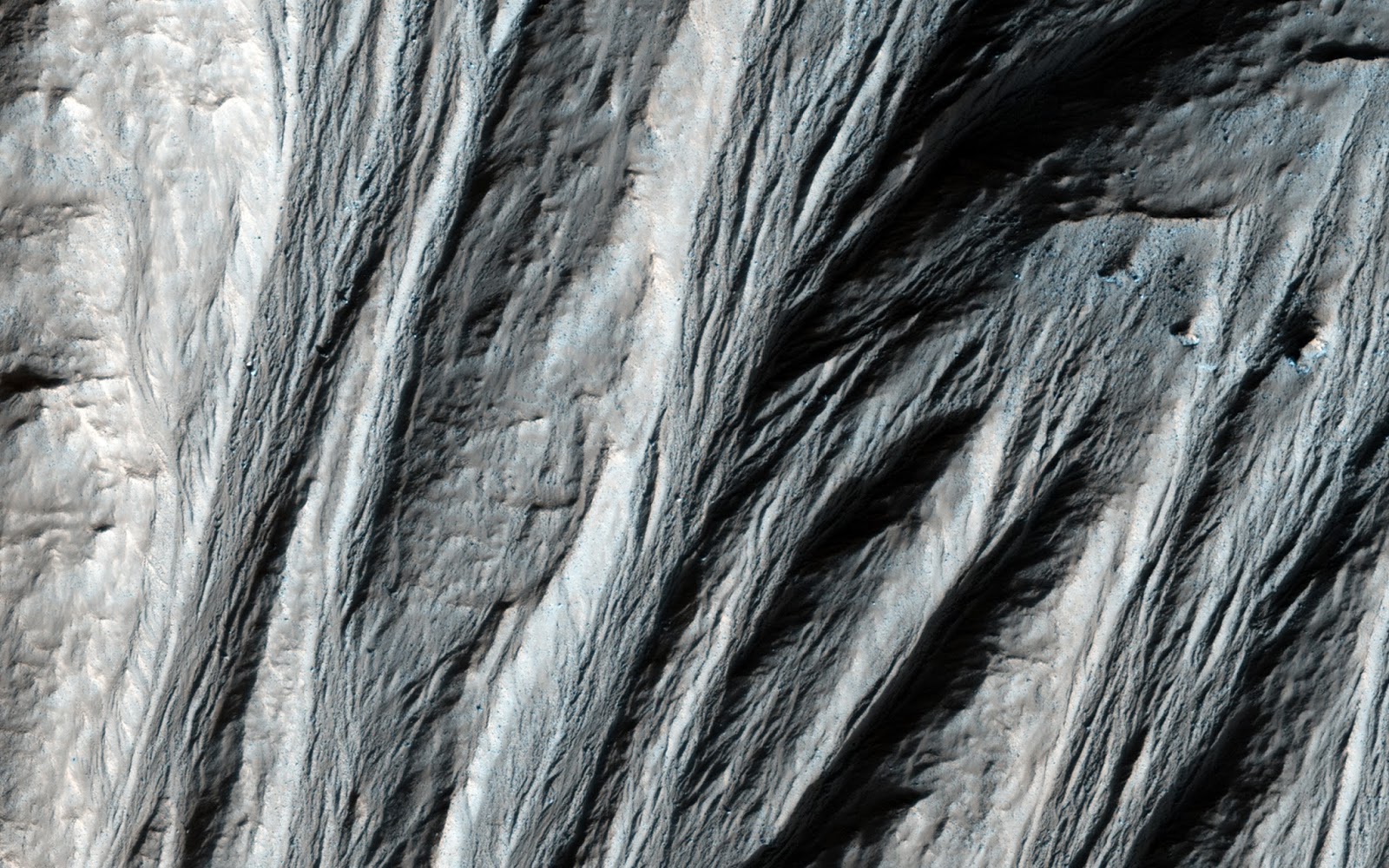 Areology: Giant Gullies North of Argyre Planitia