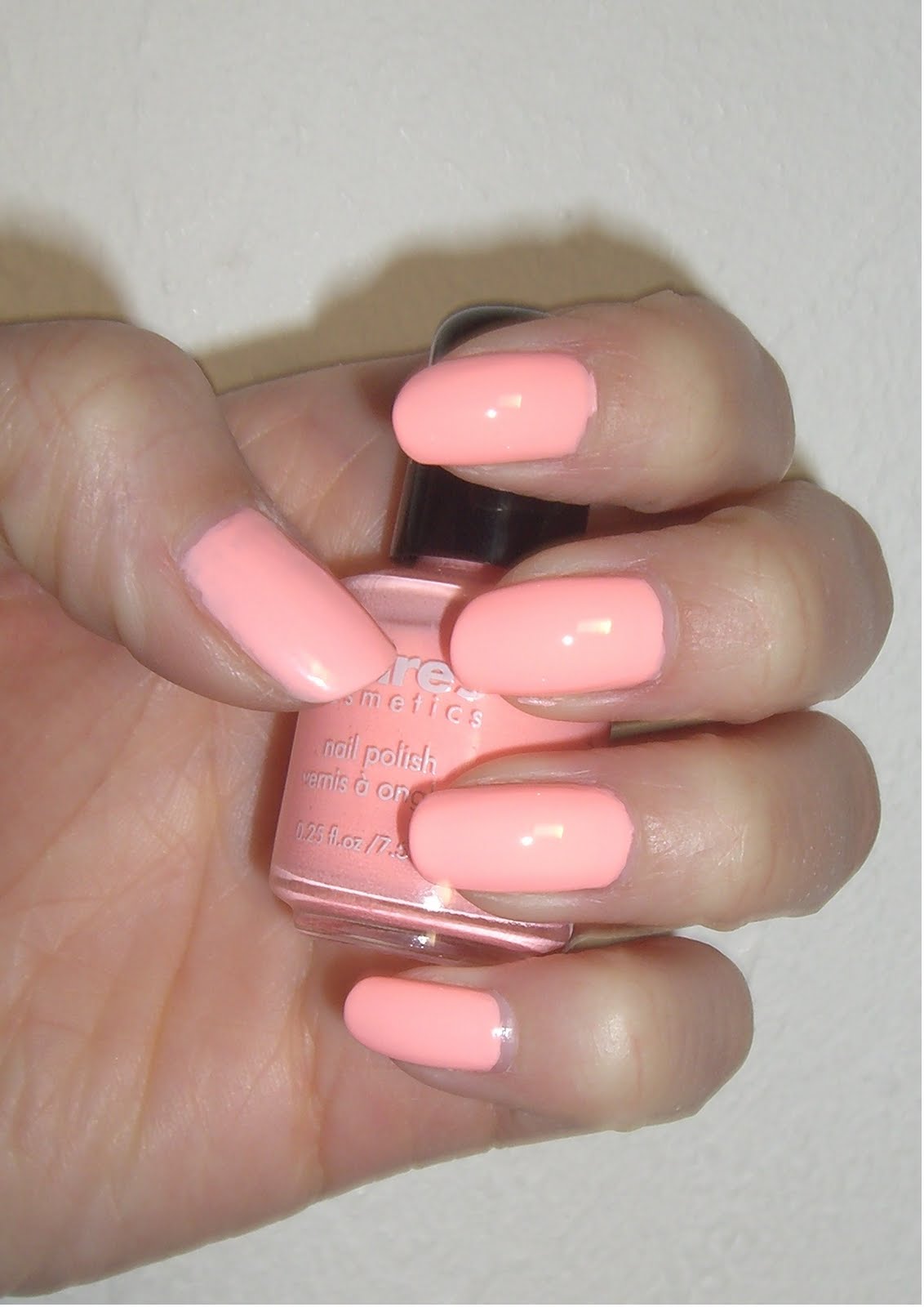 Schni's Beauty Blog: Claire's Neon Peach Nails