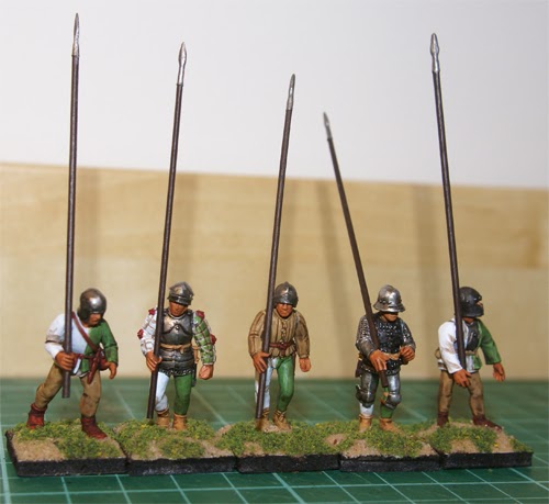 Deadkingsrise Painting and Modelling: Perry 15th Century German Pikemen