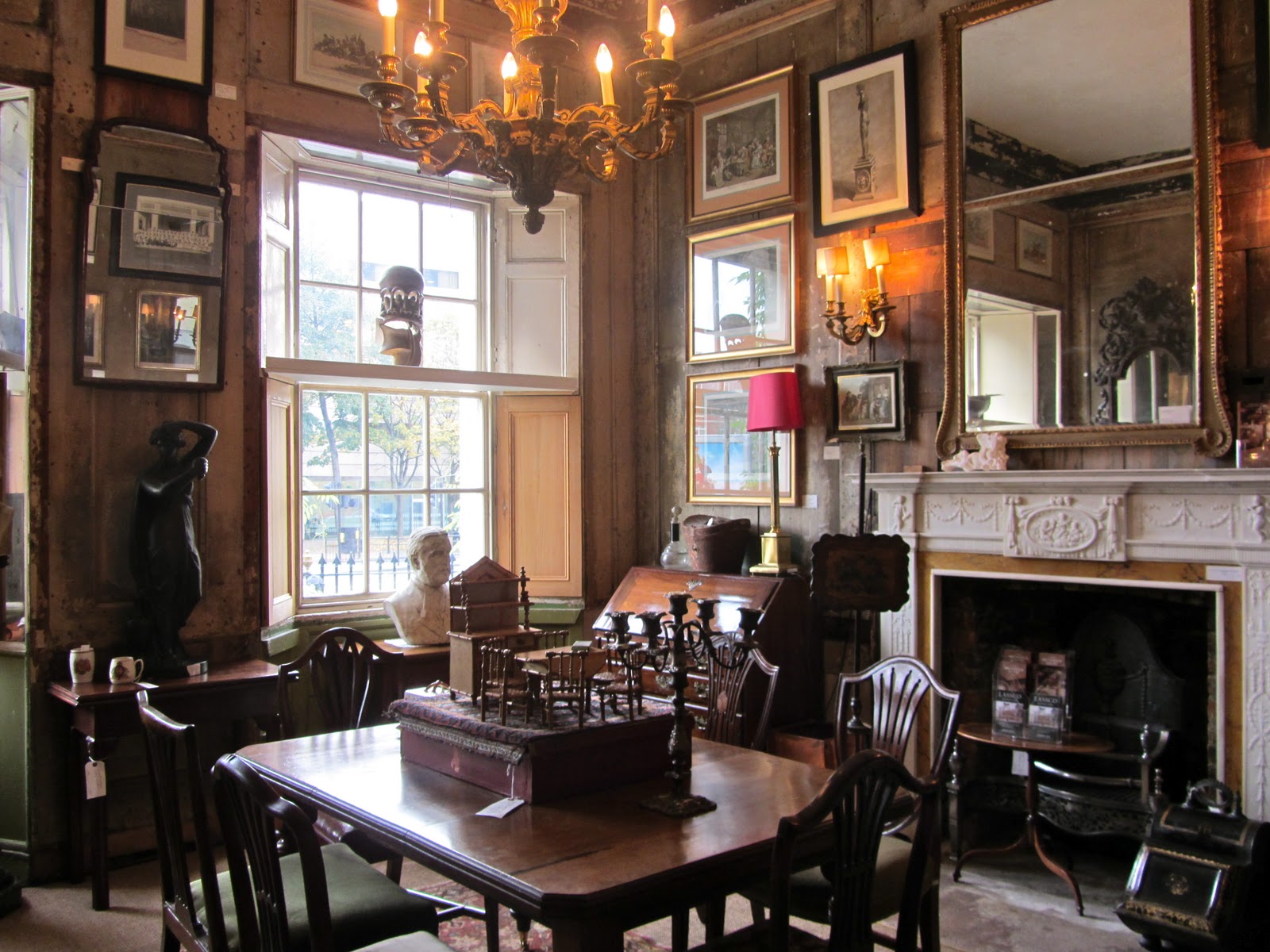 Miss Immy's London: Brunswick House Cafe & Lassco