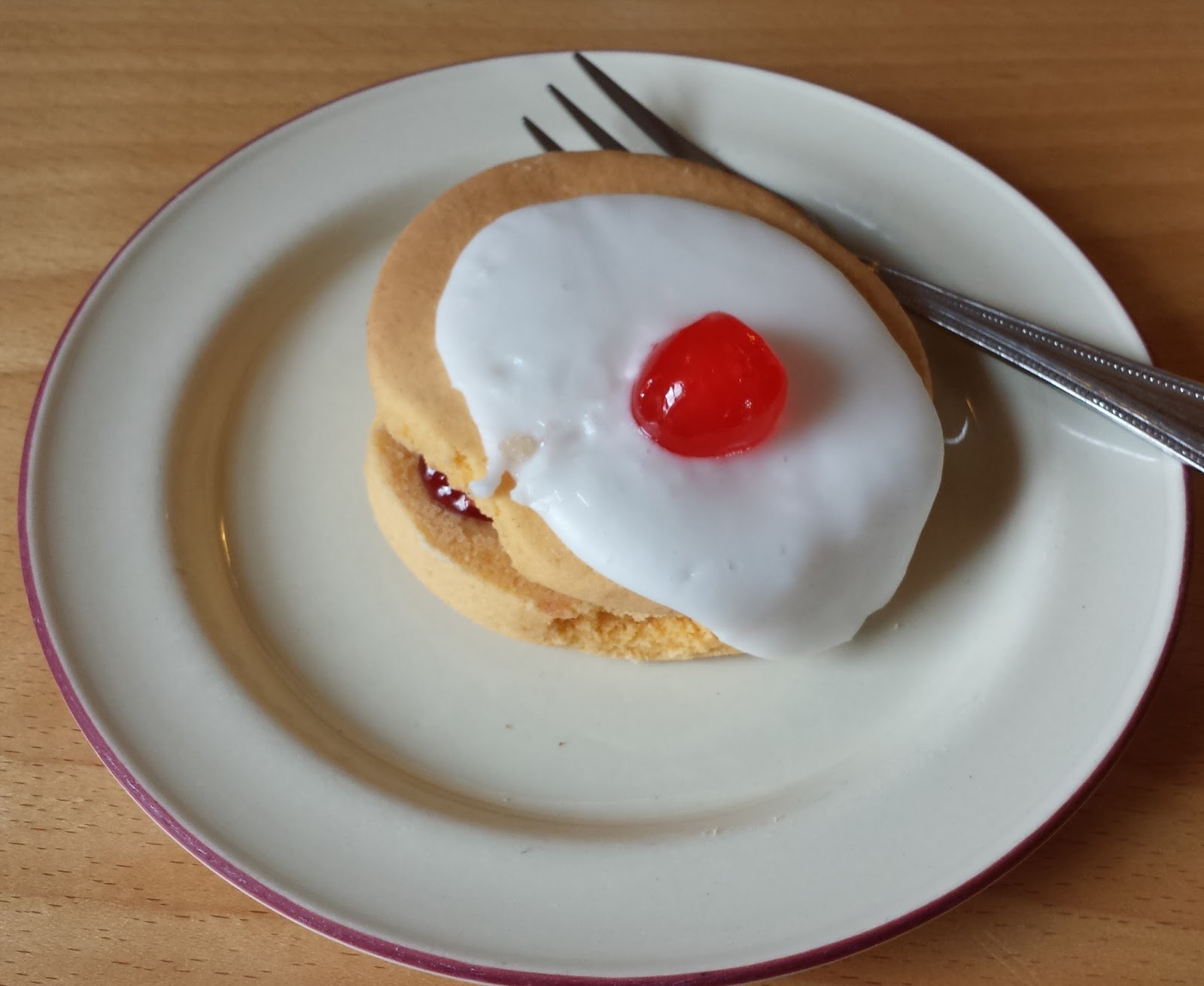 empire biscuit recipe mary berry