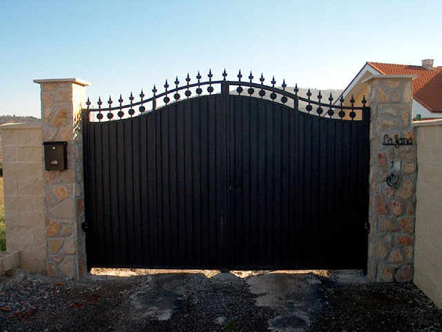Arte Metal: Portão Fechado