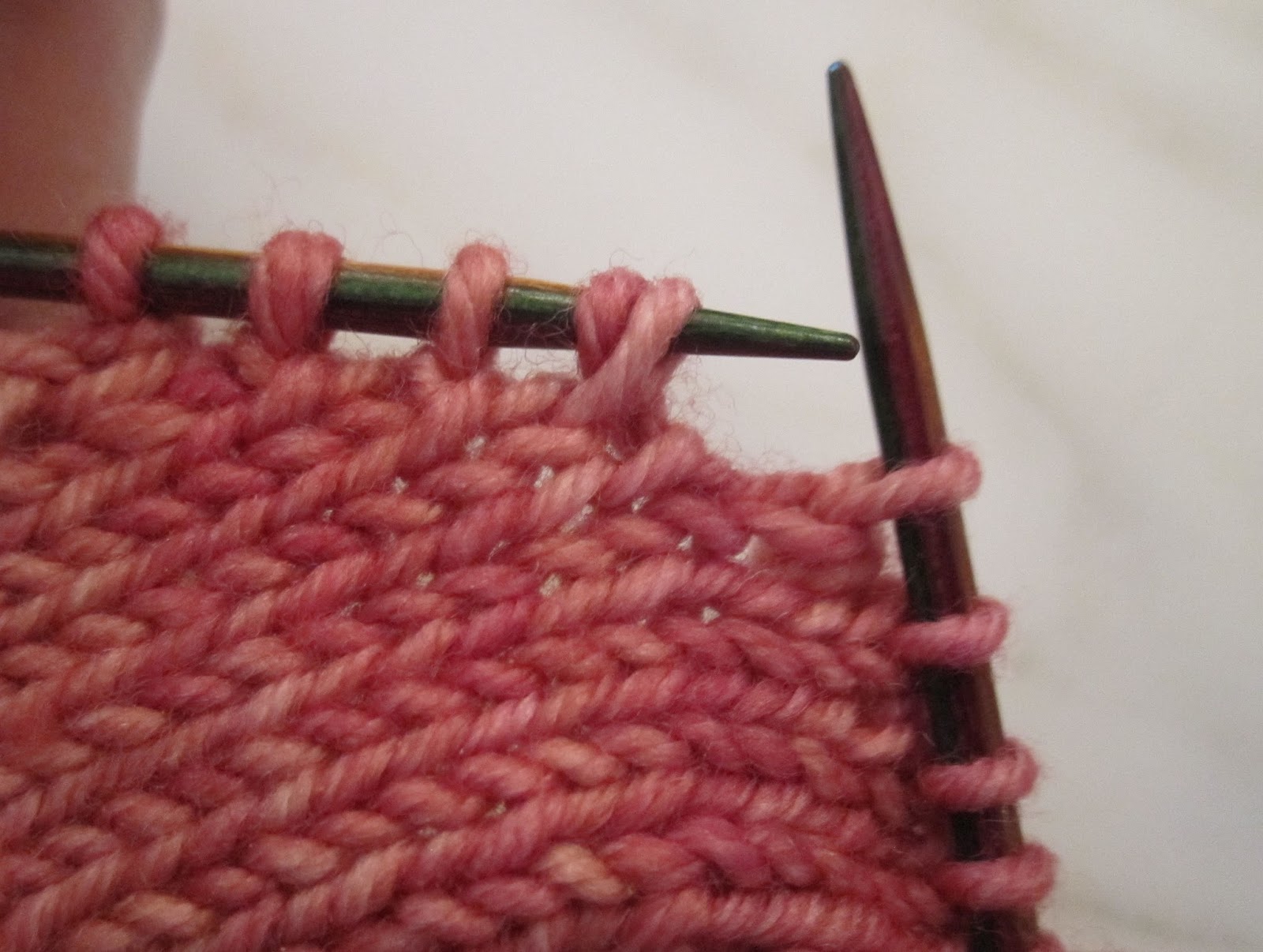 LiaKnits: SHORT ROWS: PLAIN WRAPS