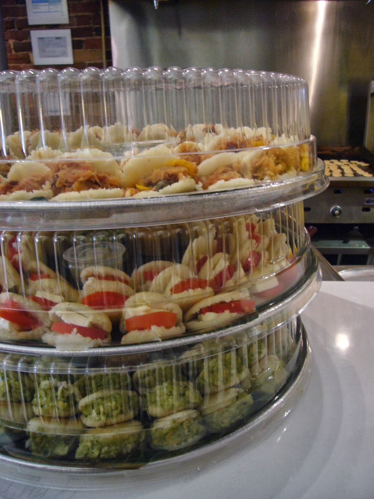 arepa café: MINI AREPAS PLATTERS