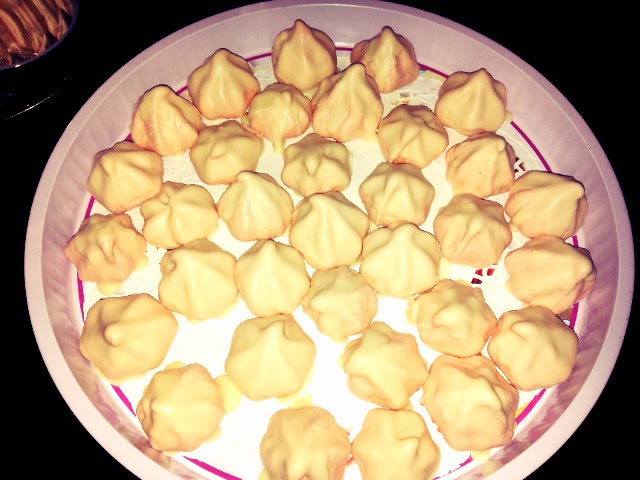 Kitchen - Chicks: Fehér csoki mázas Habcsók