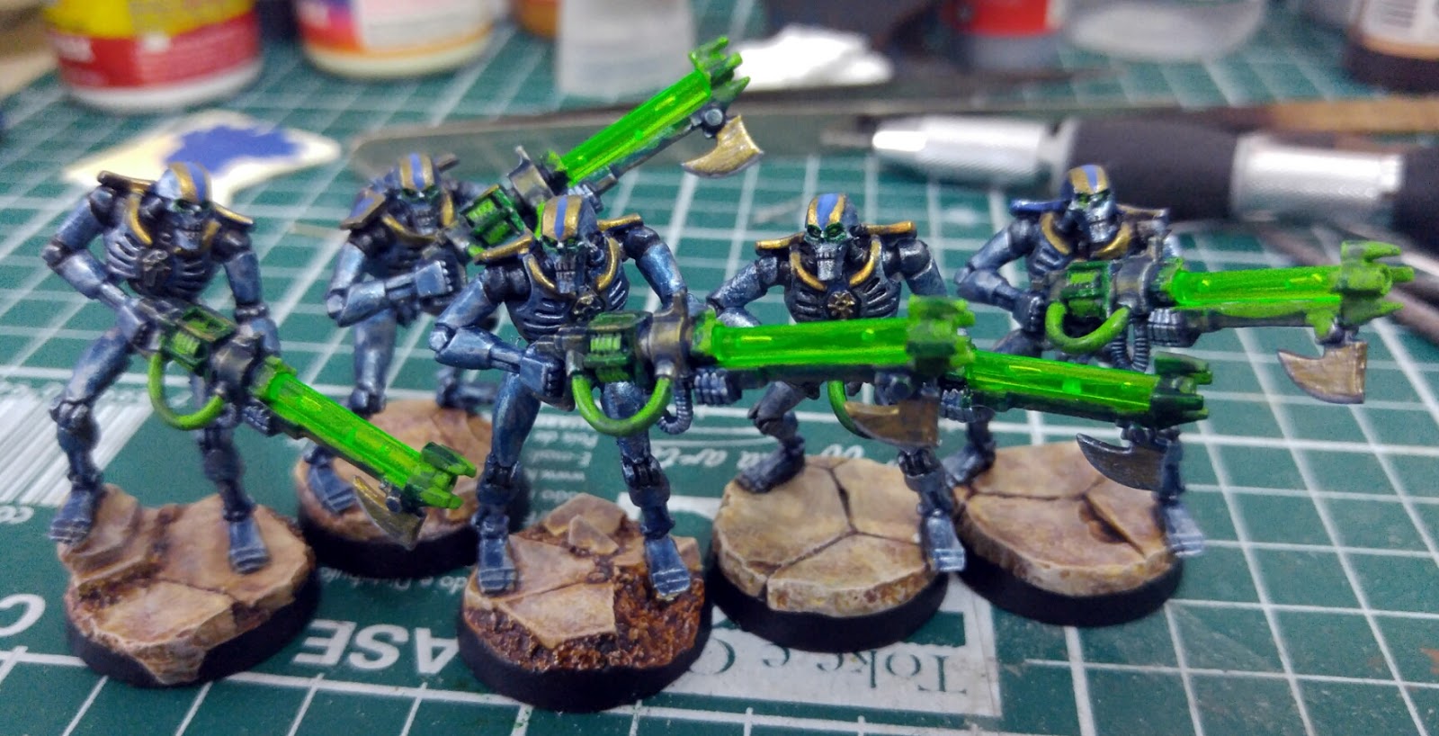 [hobby] Warhammer 40k - primeiros Necrons finalizados