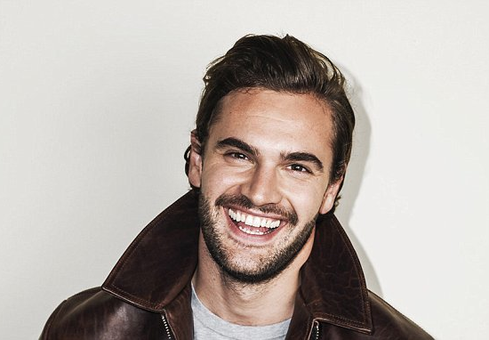 my new plaid pants: Good Morning, Gratuitous Tom Bateman