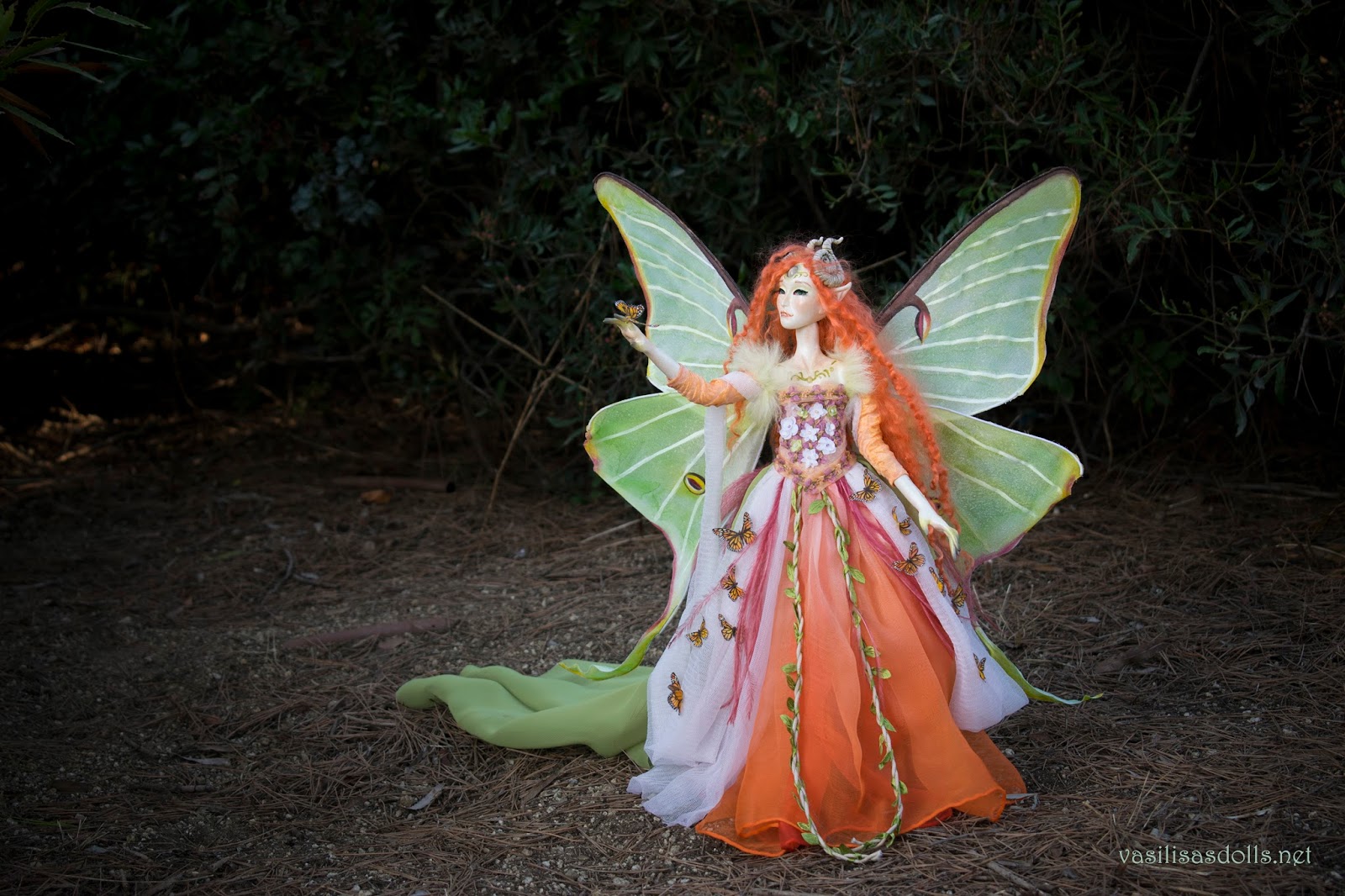 Vasilisa's Dolls: Faery Tale "The Moth and the Fairy"