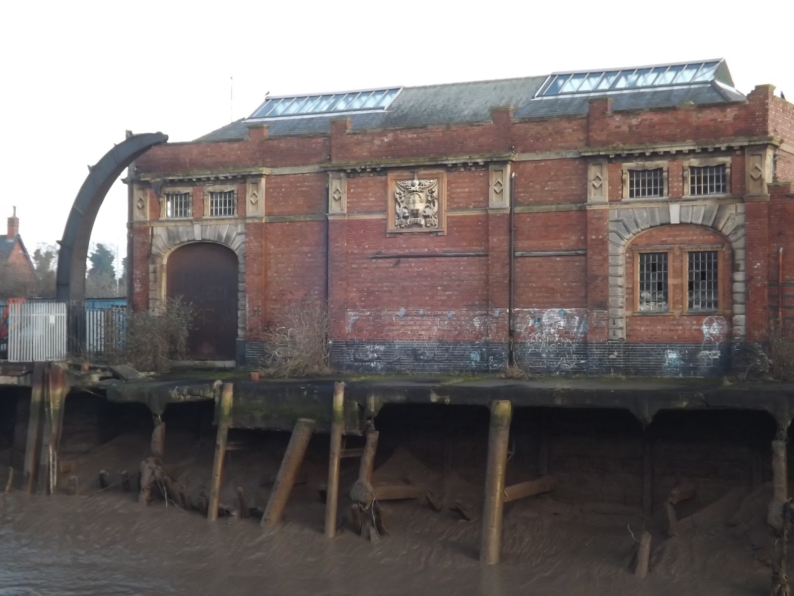 150 Facts about Hull.: Fact 76. Important port installations.