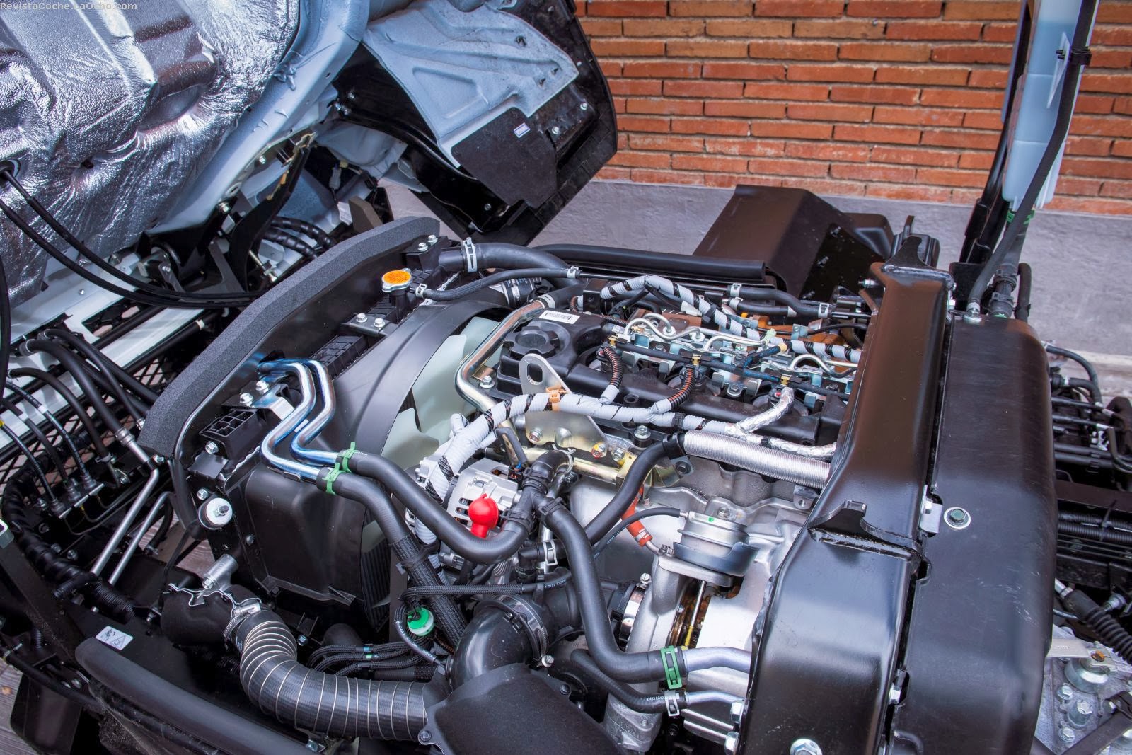 Revista Coche: Nissan empieza a fabricar en España el nuevo NT500