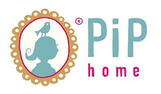IN DEN UYLENBAL: Pip Home Textiel & Kussens 2011