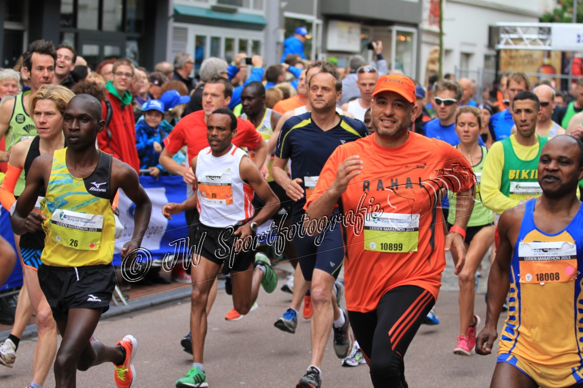 ©JW Sportfotografie: Foto's 23e Leiden Marathon