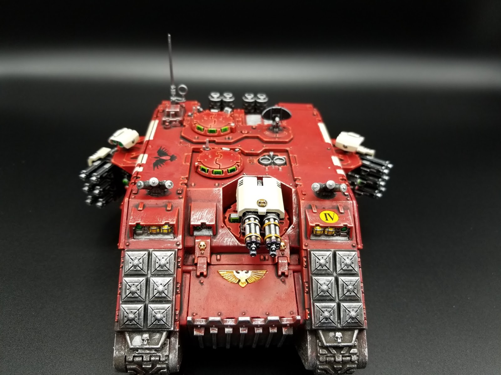 Tigurius's Omnis Arcanum Models: Blood Raven Land Raider Crusader
