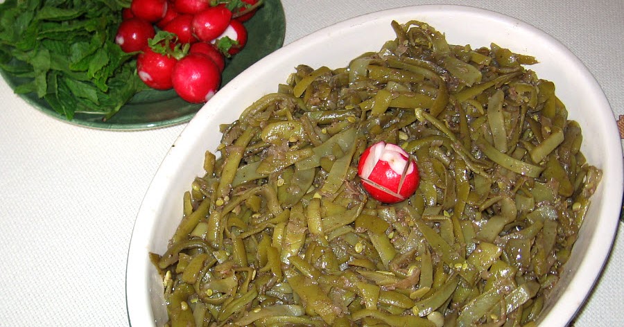 Green Beans and Olive Oil Saute – Loubieh Bi Zait Recipe | LEBANESE RECIPES