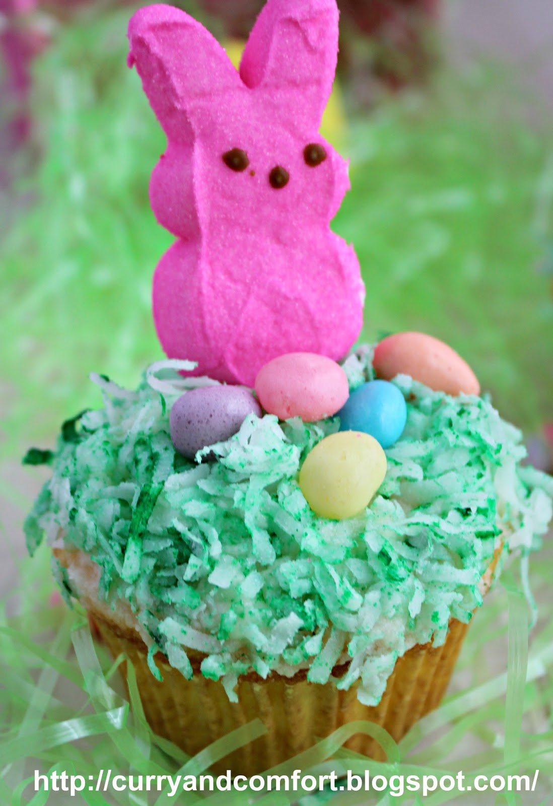 Kitchen Simmer: Easter Peep and Bunny Cupcakes