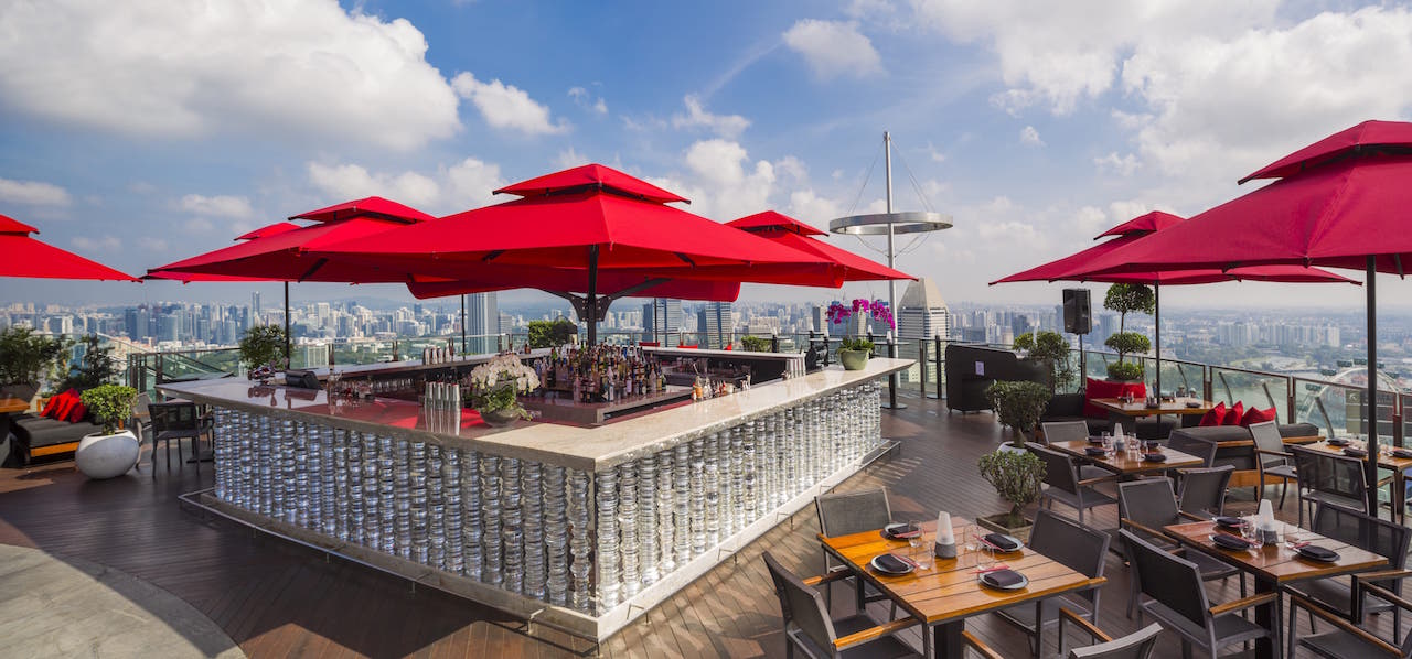 Passion For Luxury : TOP ROOFTOP BARS IN ASIA
