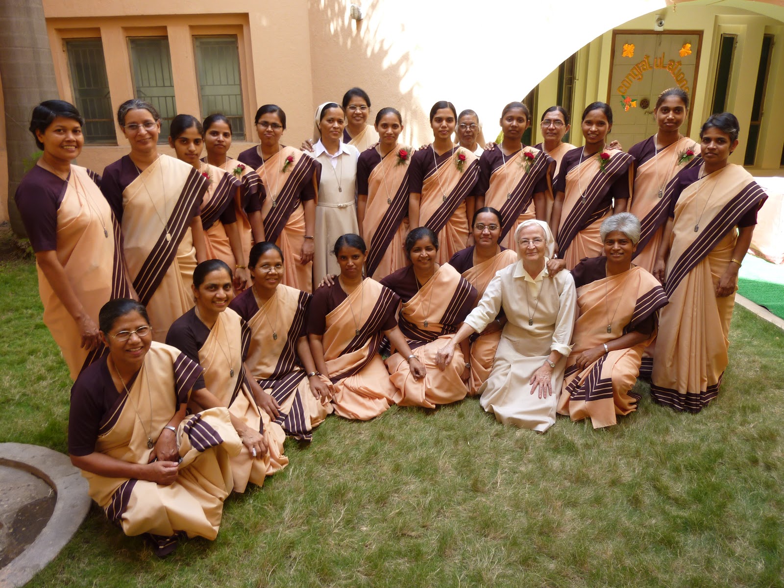 Carmelite Missionaries : PROUD TO BE A WOMAN