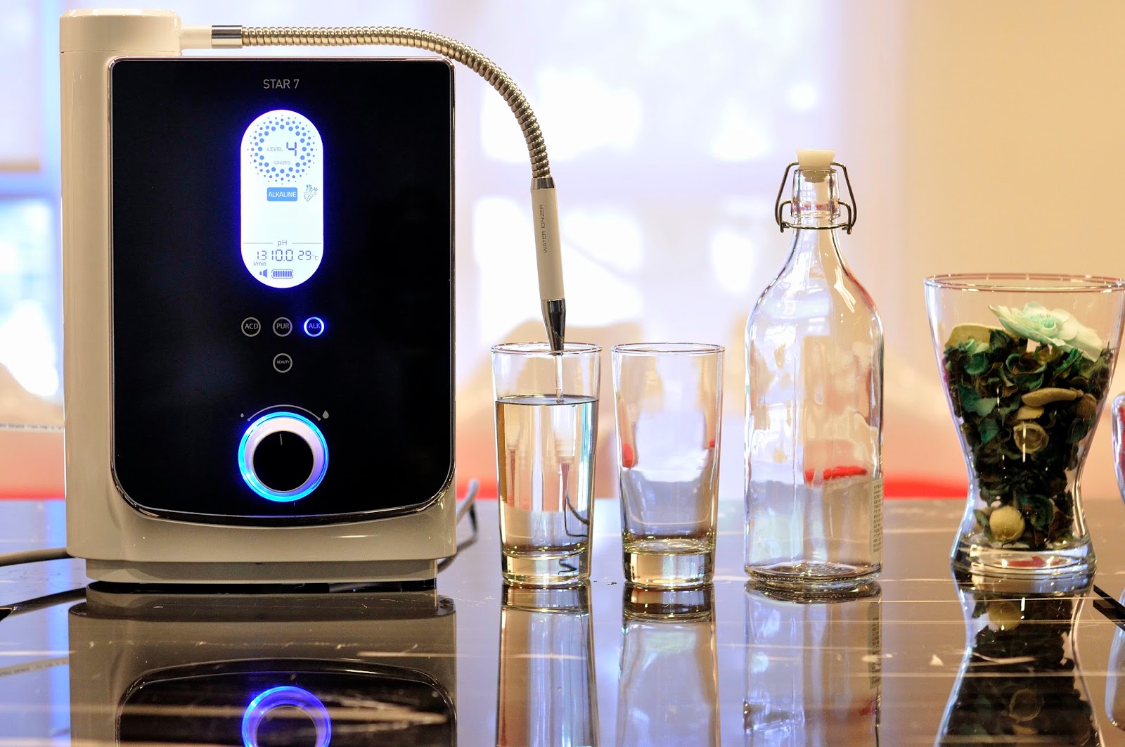 Xfotojournal: OMY and STARWATER Present: Chef Anna Phua Cooking Demo