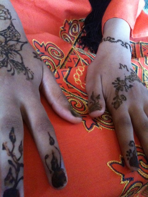 AMINA DESIGNS MEHANDI HENNA: Sudan Henna in Luxor