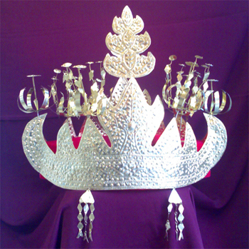 Ternyata Ini Makna Dari Siger Lampung - Tapis Jakarta