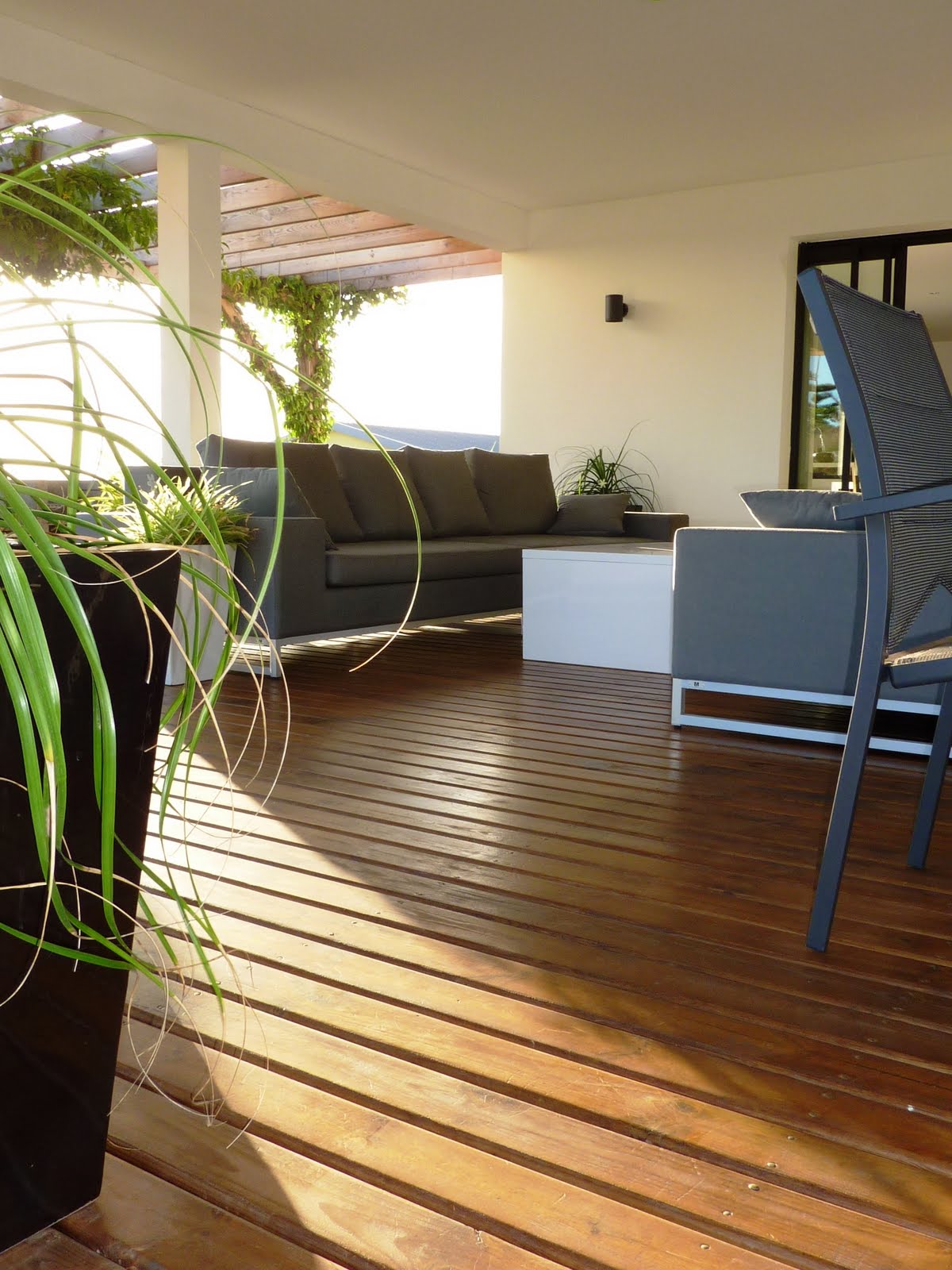 Ma maison à la Réunion: L'aménagement: varangue