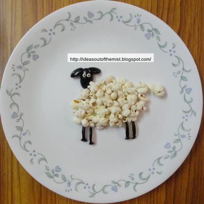 Ideas out of the mist: Fun food art - Popcorn sheep