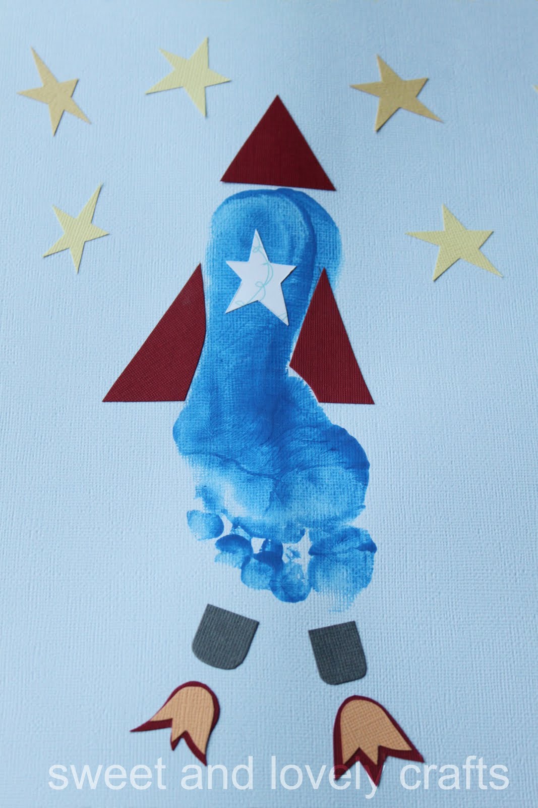 sweet and lovely crafts: footprint rocketship