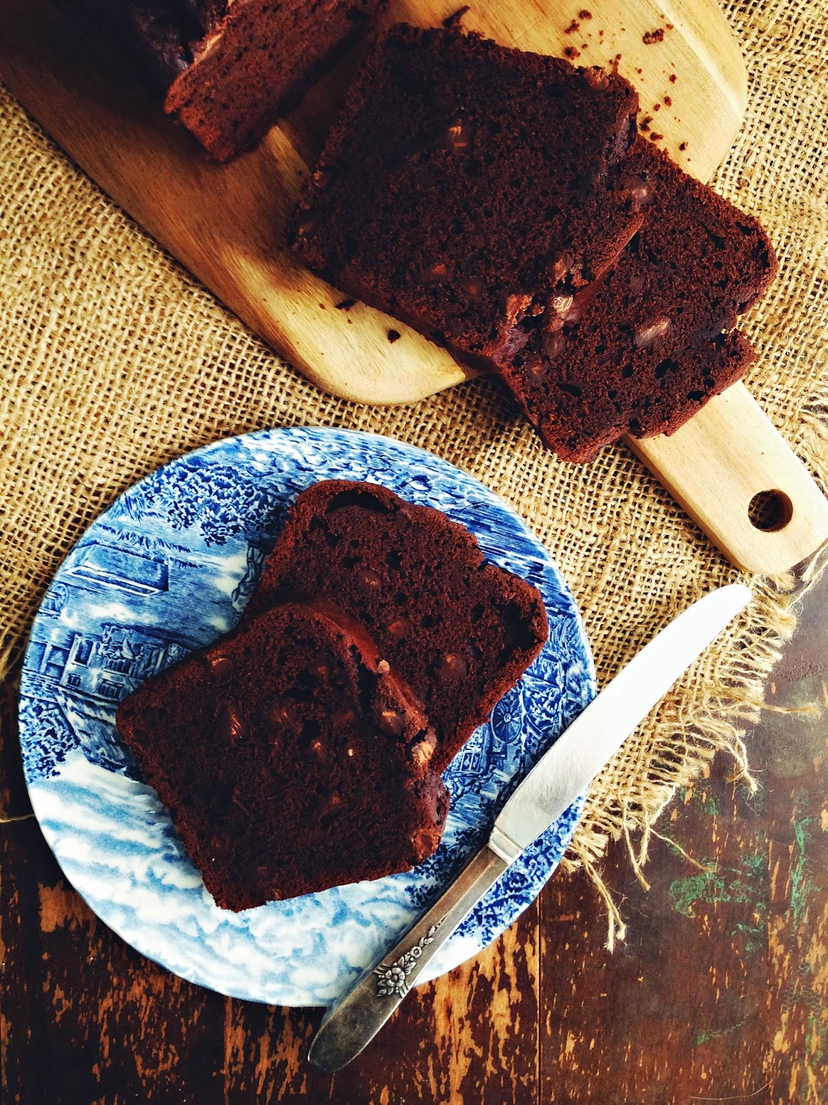 sweetsugarbean: Deep & Dark: Double Chocolate Banana Bread