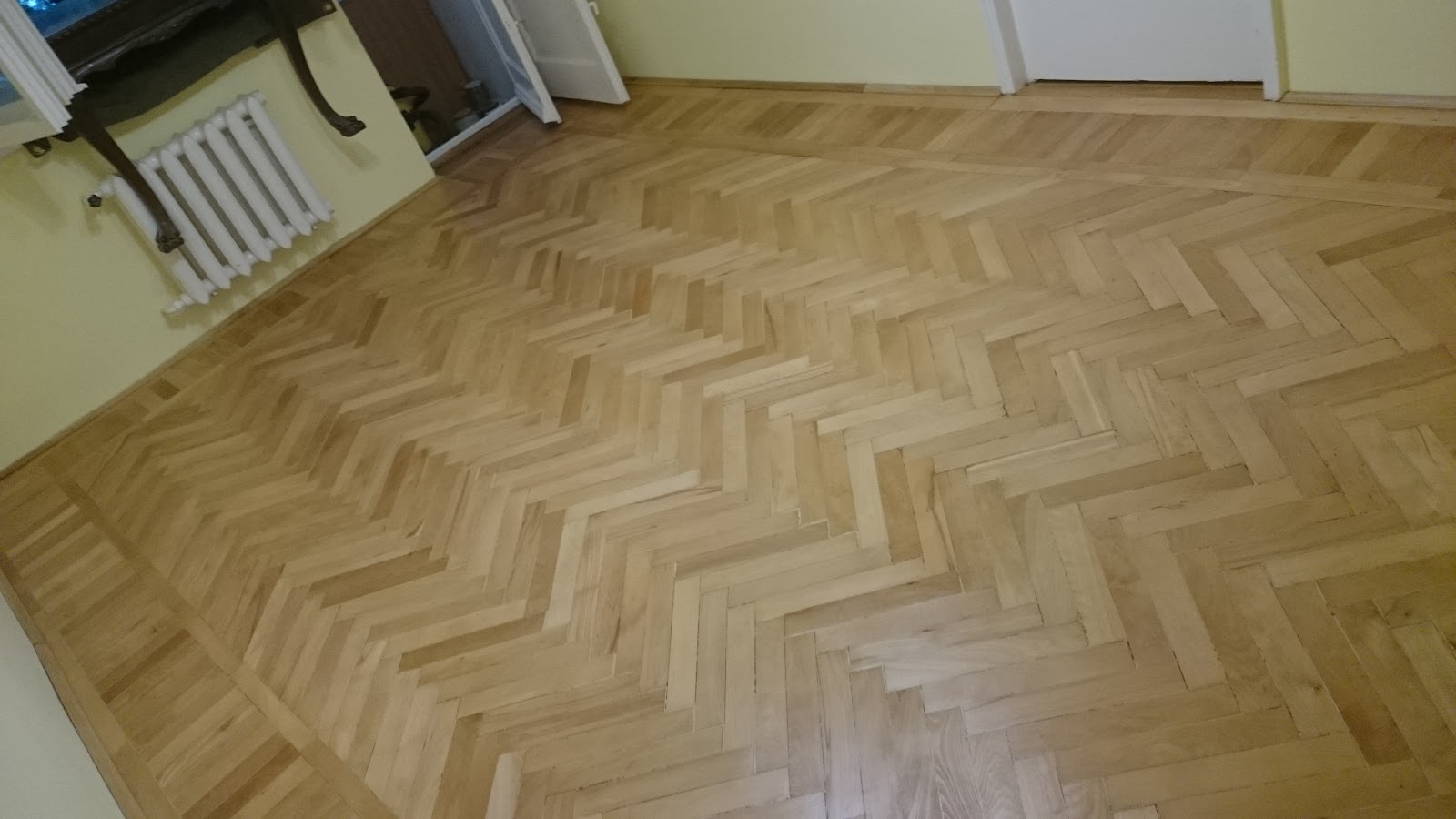 Parchet care scârțâie,injectat, reparat fara a necesita scos si montat ...