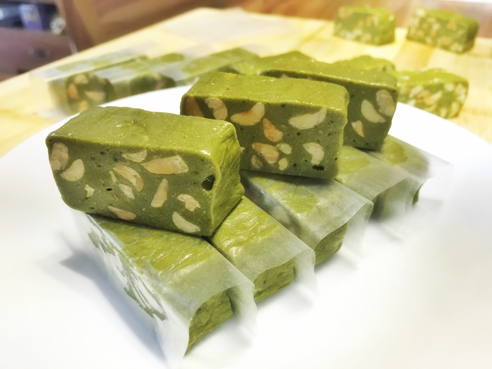 Vena's Foodee Land: Matcha Green Tea Nougat Candy
