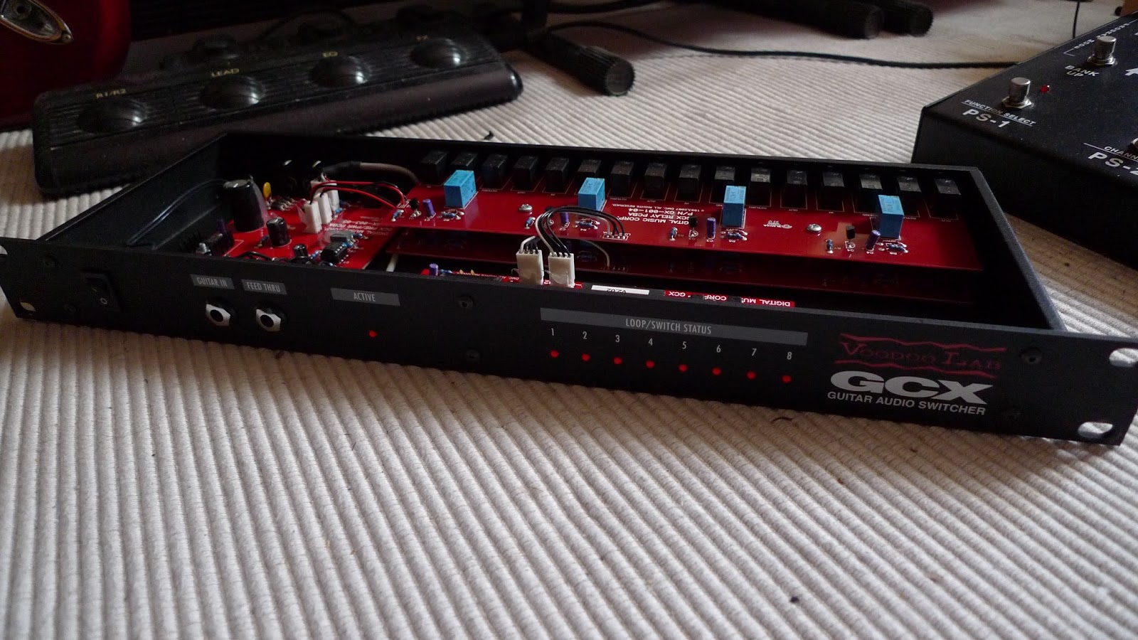 SR System Audio: VOODOO LAB GCX – Guitar audio switcher