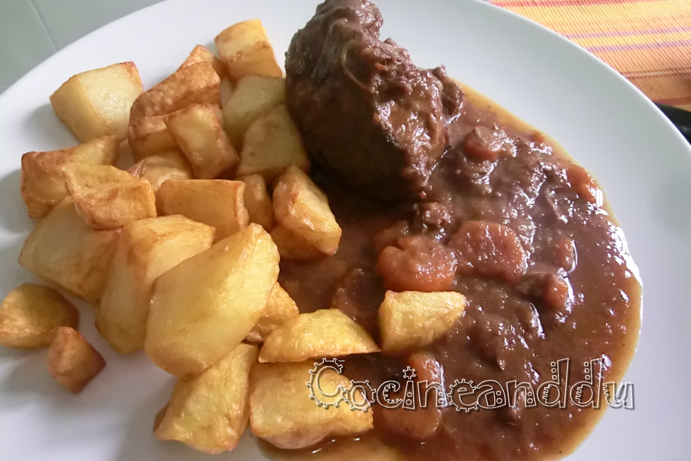 Cocineanddu: Garreta de Ternera al Vino Tinto