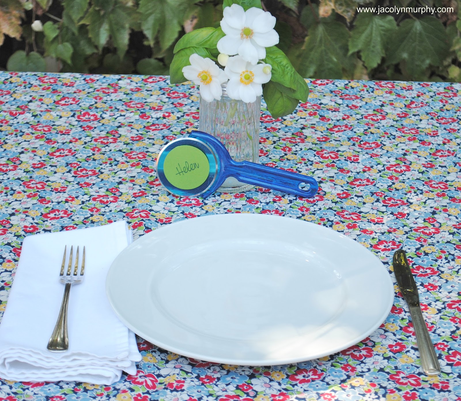 Jac o' lyn Murphy: Pretty Pizza Party Place Setting....
