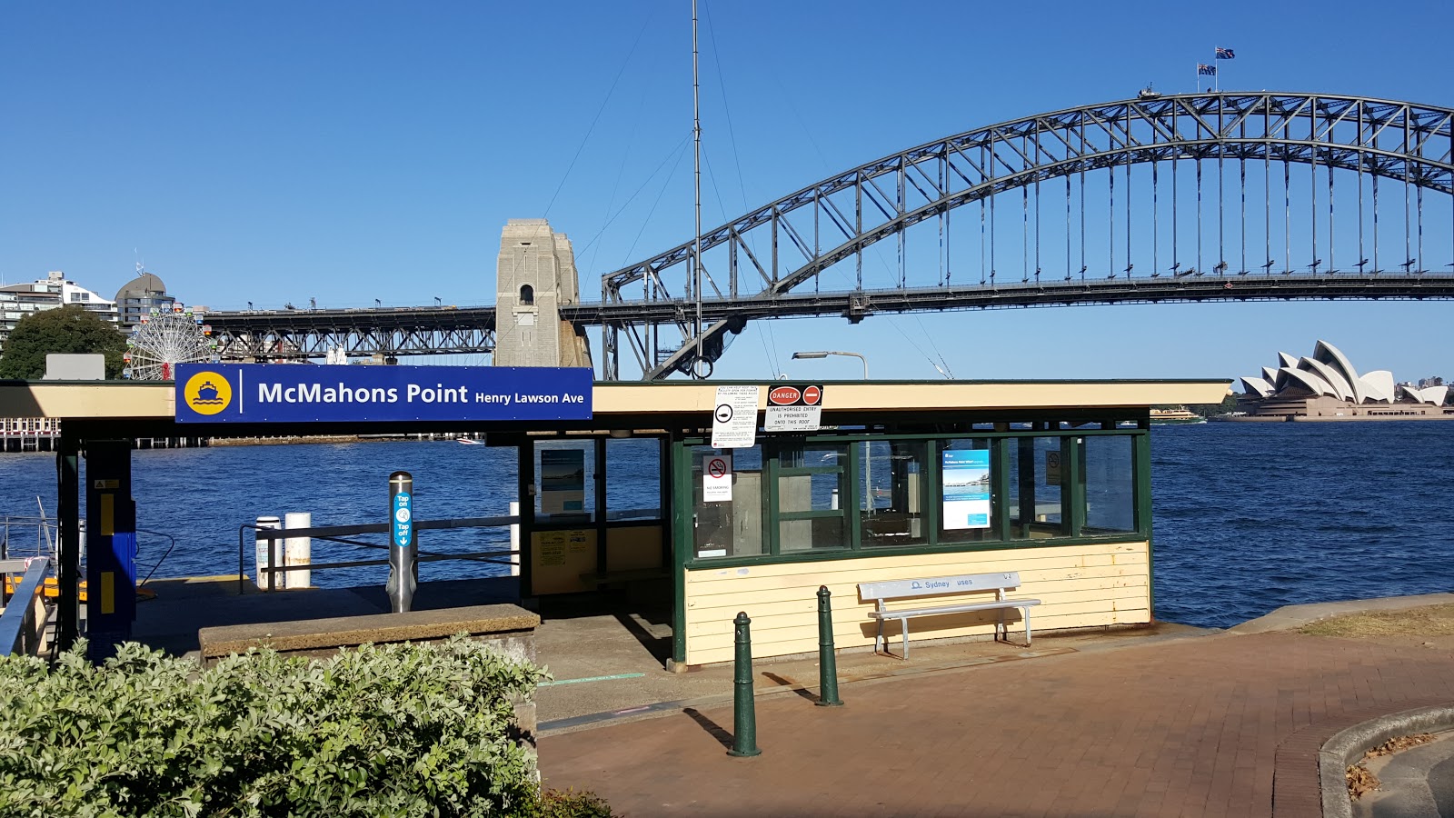 Sydney - City and Suburbs: McMahons Point, ferry wharf