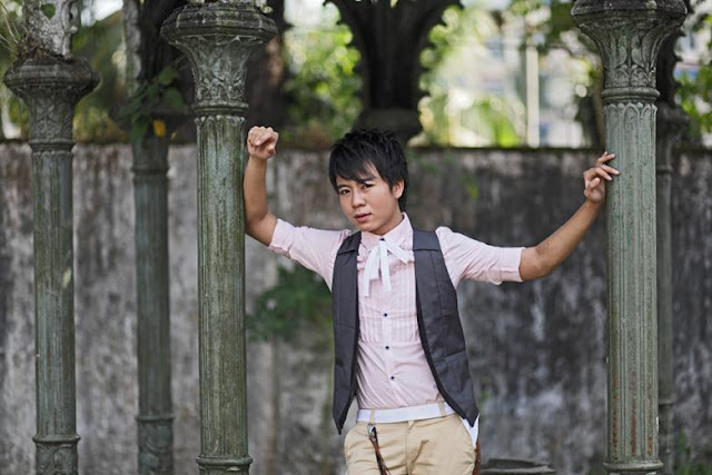 M y a n m a r H u n k s: Aung Thiha by Photo Phone Myat Htoo