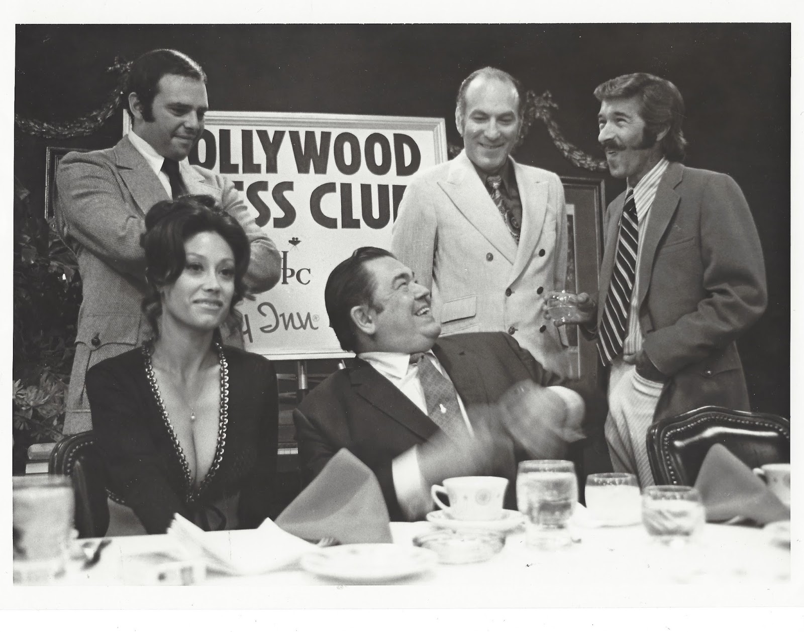 Hal Bates And Famous People: [NEW SERIES] HAL BATES AND SIMON OAKLAND ...