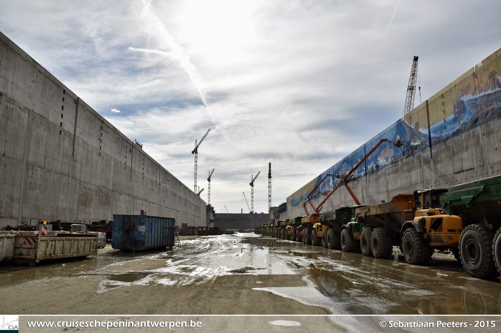 Cruiseschepen in Antwerpen: Deurganckdoksluis - De grootste Sluis ter ...