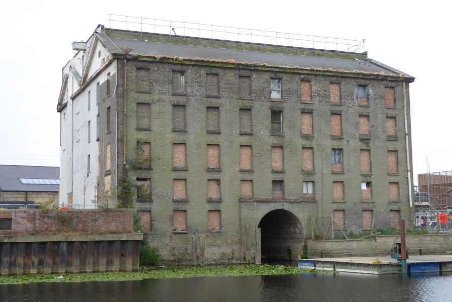 Halfie: How to check a bridge clearance before getting there