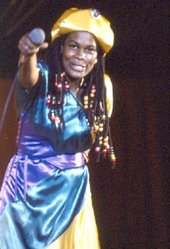 Projeto Omega Nyahbinghi: MULHERES NO REGGAE